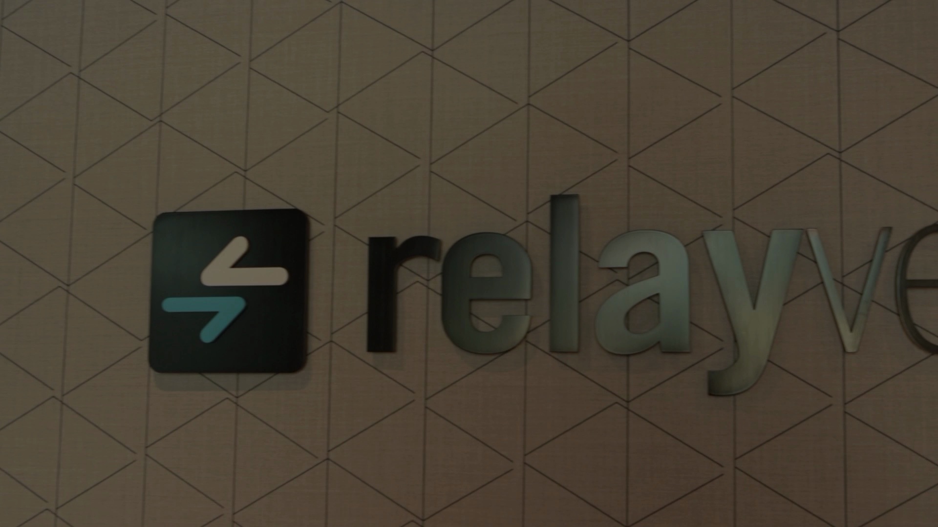 Relay Ventures Logo Wayne Purboo Advisor At Relay Ventures | The Org